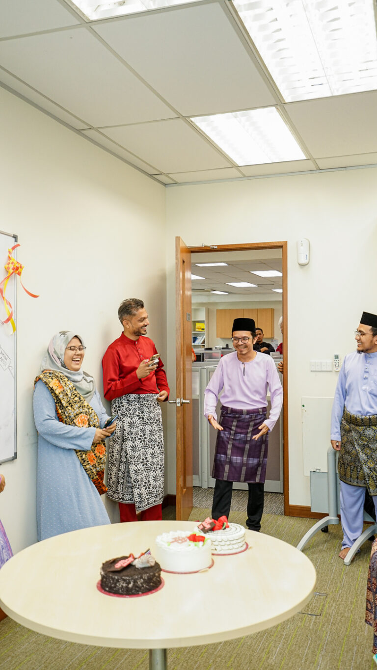Gallery: Custommedia Raya Potluck & Staff Birthday Celebration (Q2 2024)
